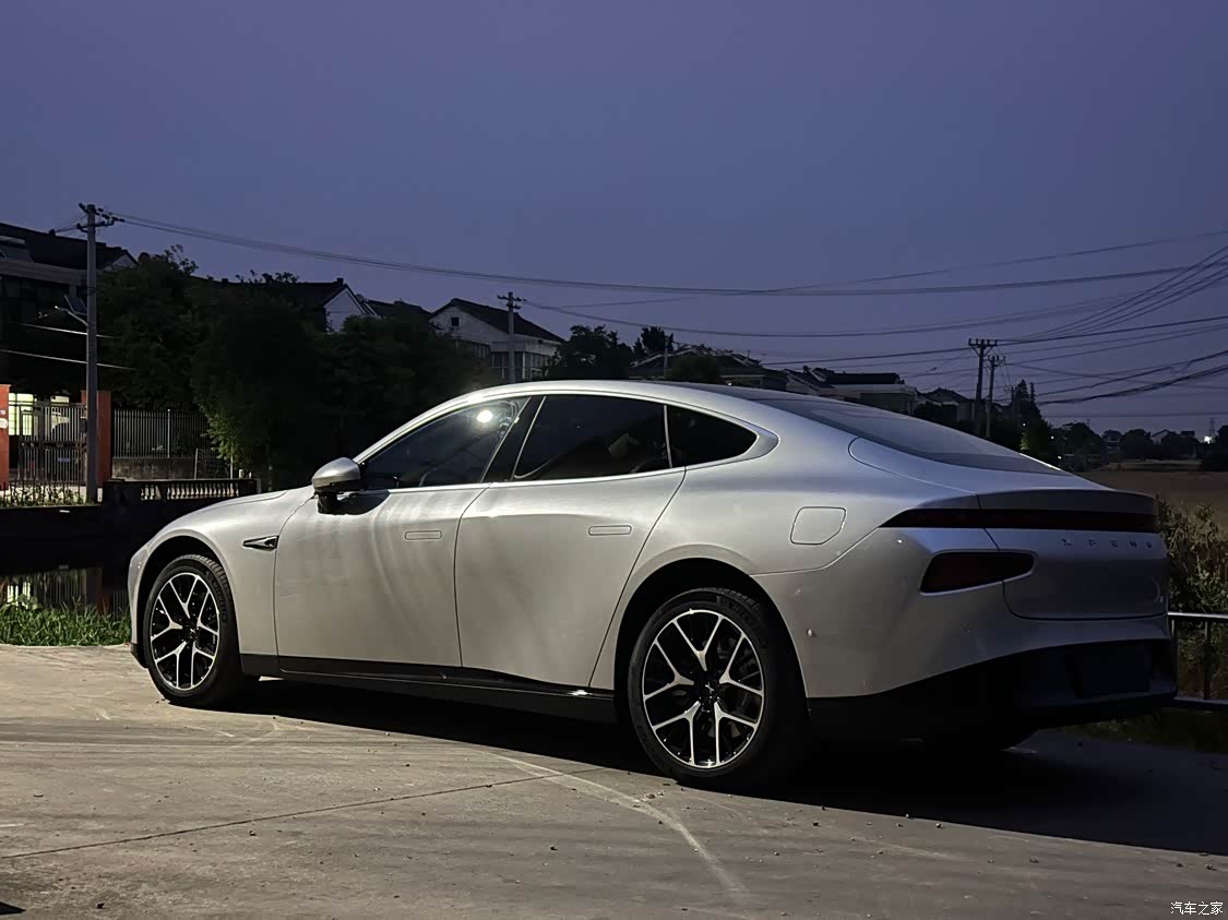 小鹏P7 2023款 P7i 702 Pro怎么样_优缺点_林深不见陆_口碑_汽车之家