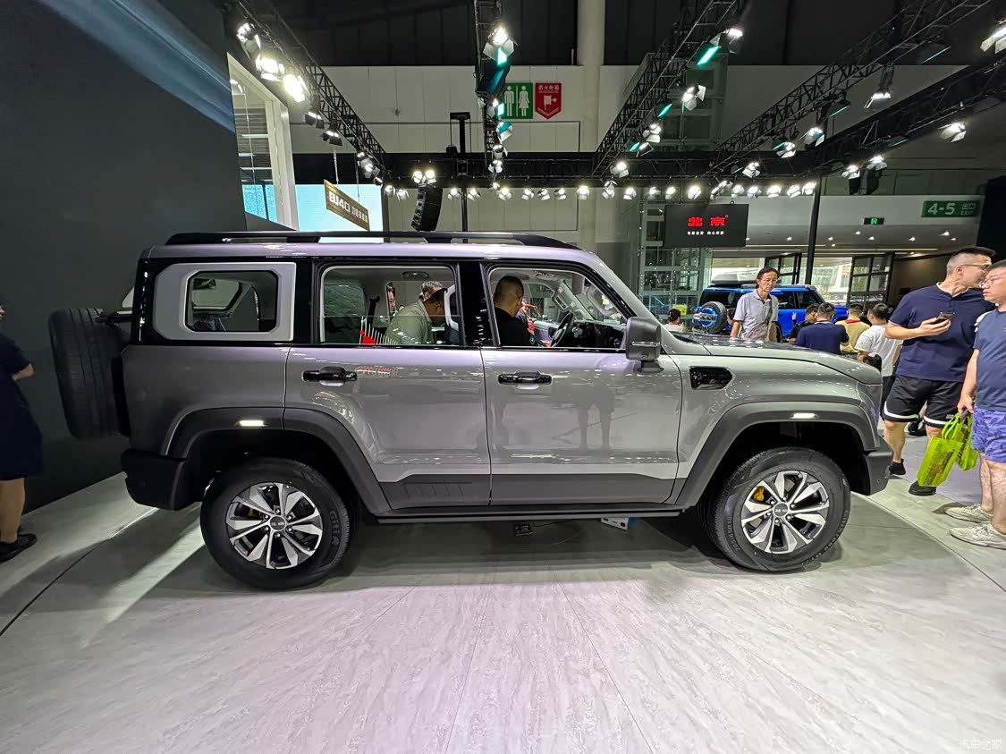 北京BJ40 2024款 2.0T 城市猎人版 高配怎么样_优缺点_西子三千个_口碑_汽车之家