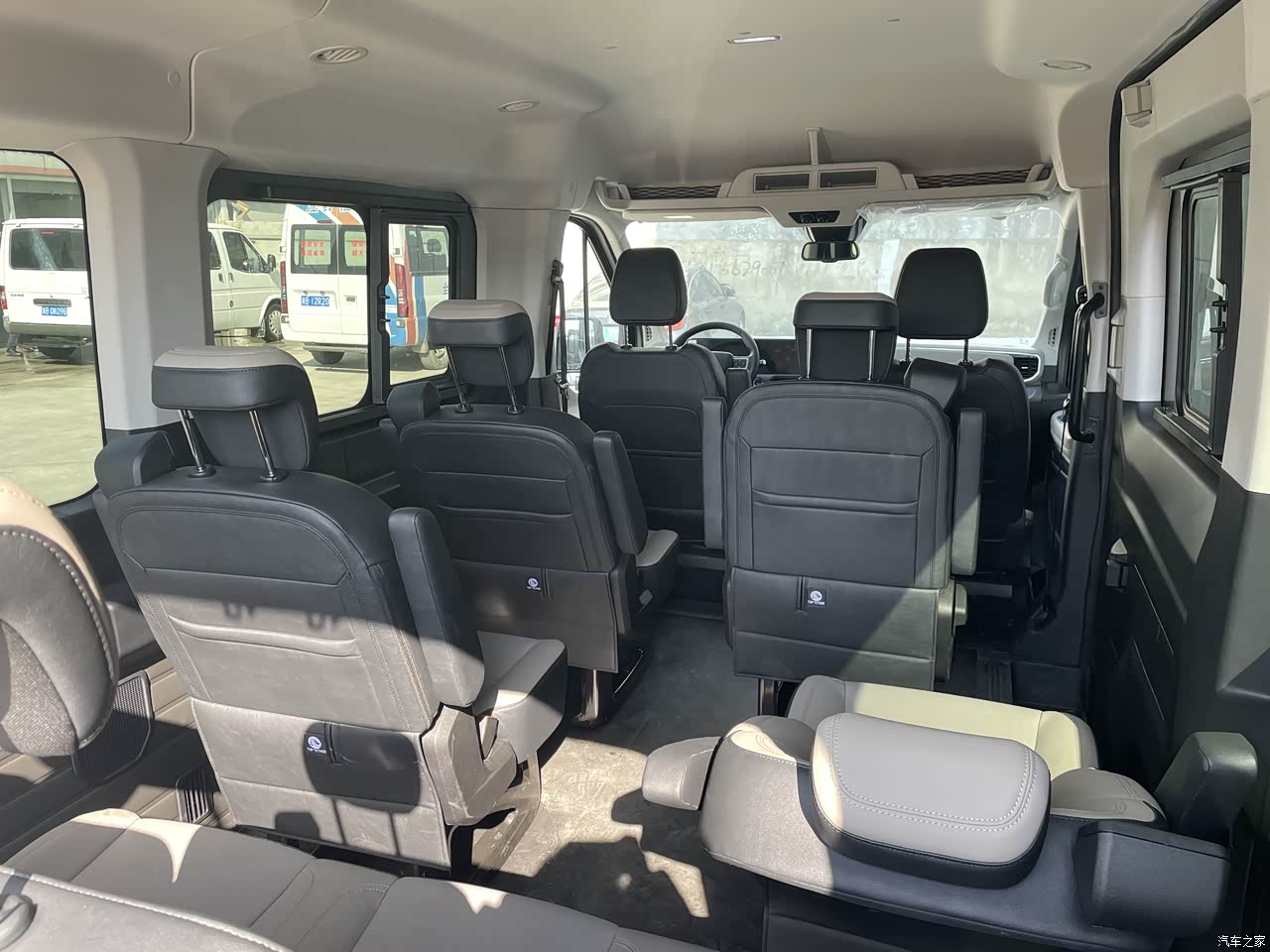 全顺T8 2024款 T8 2.3T柴油自动中轴中顶9座商旅版2/2/2/3怎么样_优缺点_宁波车友6961214_口碑_汽车之家