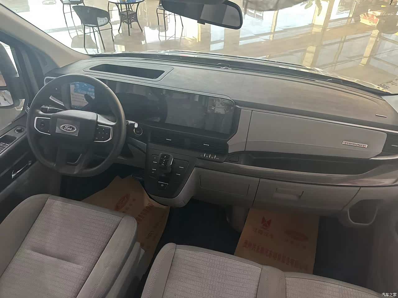 全顺T8 2024款 T8 2.3T柴油自动短轴中顶6座多功能版3/3怎么样_优缺点_我汴一下爱_口碑_汽车之家