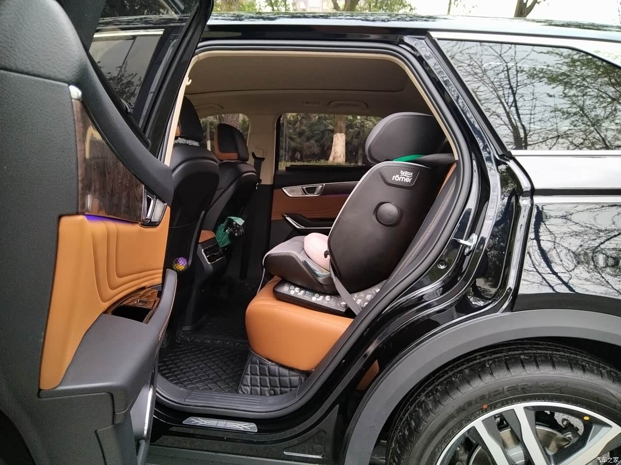 奔腾T99 2023款 2.0T 自动尊享型（8AT）怎么样_优缺点_羊车副司机_口碑_汽车之家