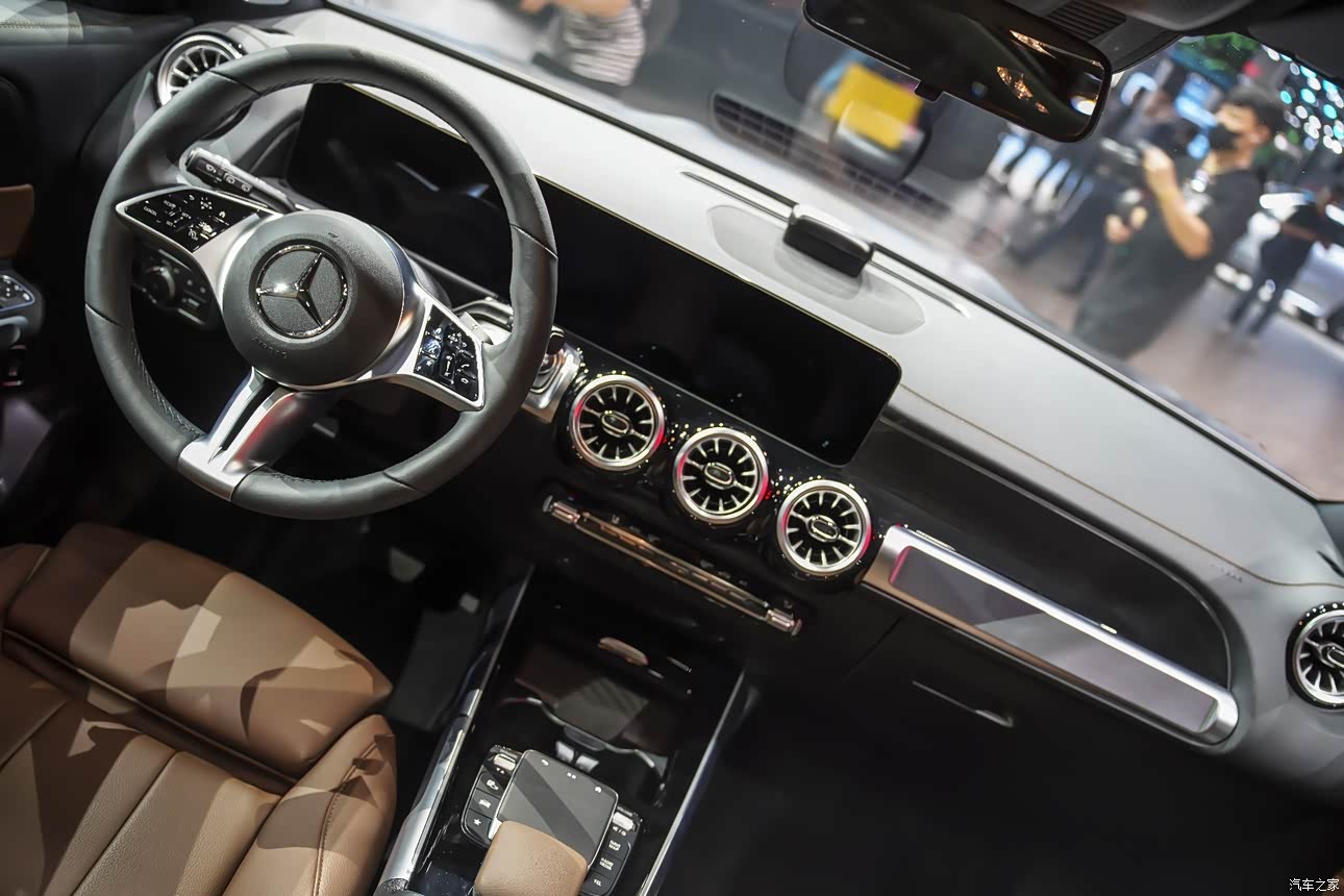 奔驰GLB 2024款 GLB 200 时尚型怎么样_优缺点_陈公琰_口碑_汽车之家