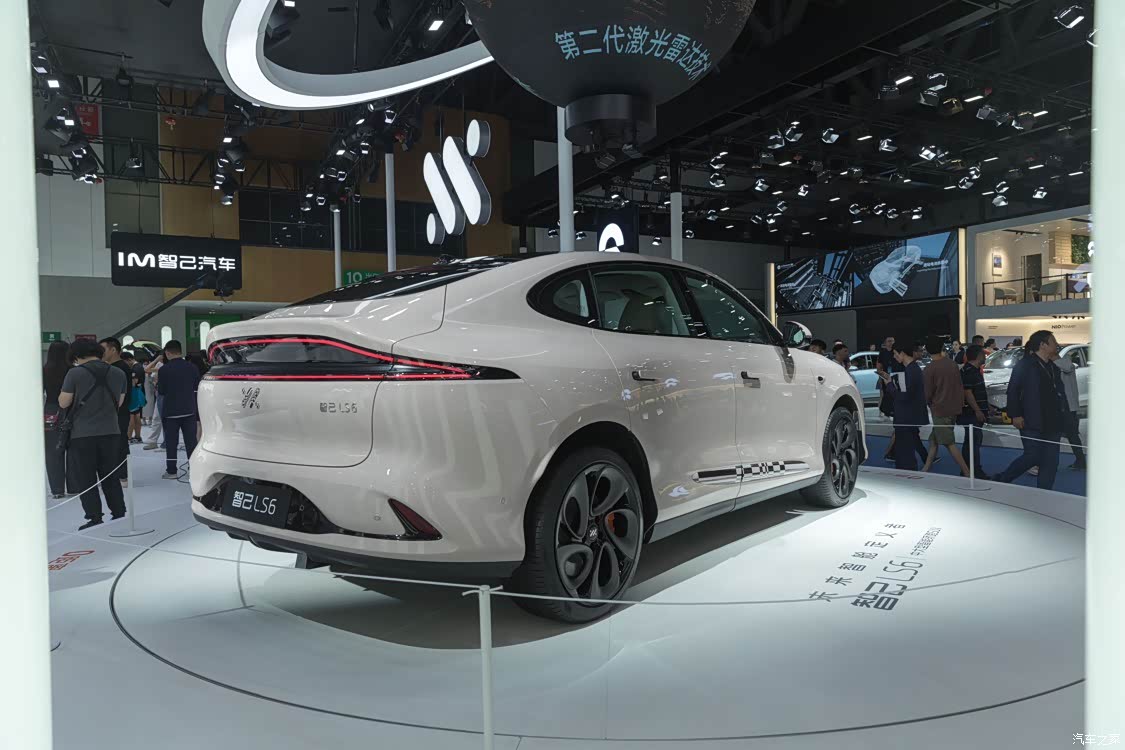 智己LS6 2023款 高配怎么样_优缺点_GKD_高原_口碑_汽车之家