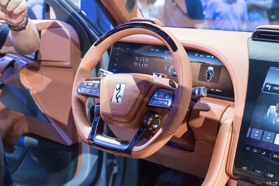 仰望U8 2023款 豪华版怎么样_优缺点_GKD_高原_口碑_汽车之家