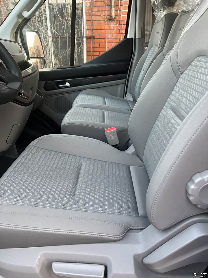 全顺T8 2024款 T8 2.3T柴油自动短轴中顶6座多功能版3/3怎么样_优缺点_akbcmzzwstj_口碑_汽车之家