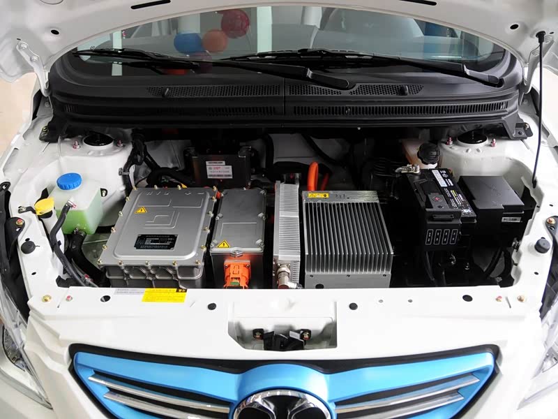 汽车之家|北汽新能源EV报价大全|大众点评|2015款 EV200 轻享版怎么样