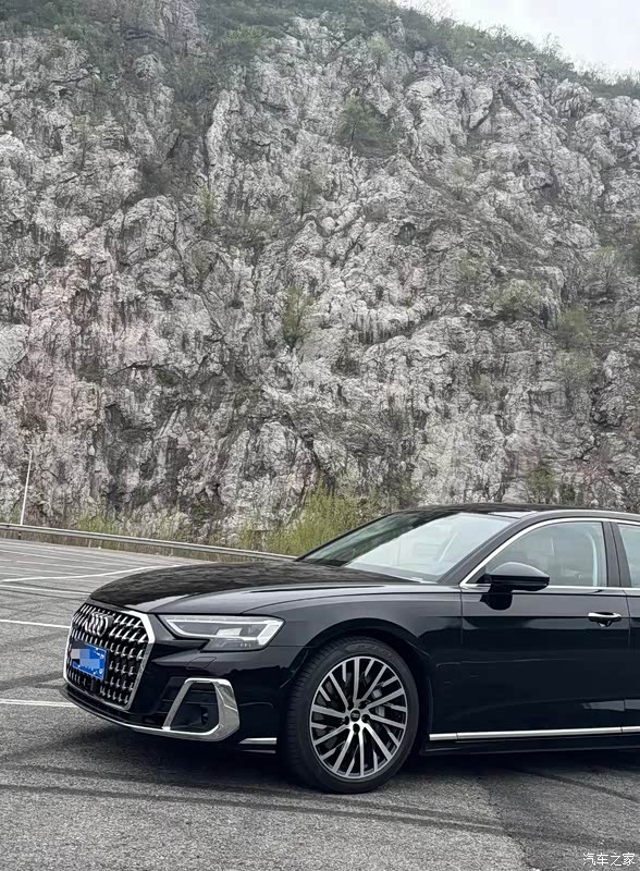汽车之家|奥迪A8报价大全|大众点评|2024款 A8L 55 TFSI quattro 旗舰型怎么样