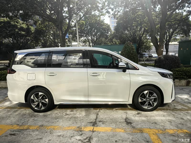 汽车之家|传祺M6报价大全|大众点评|2025款 MAX 270T WDCT 豪华版怎么样